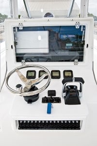 Contender 33 ST | Salt Water Sportsman