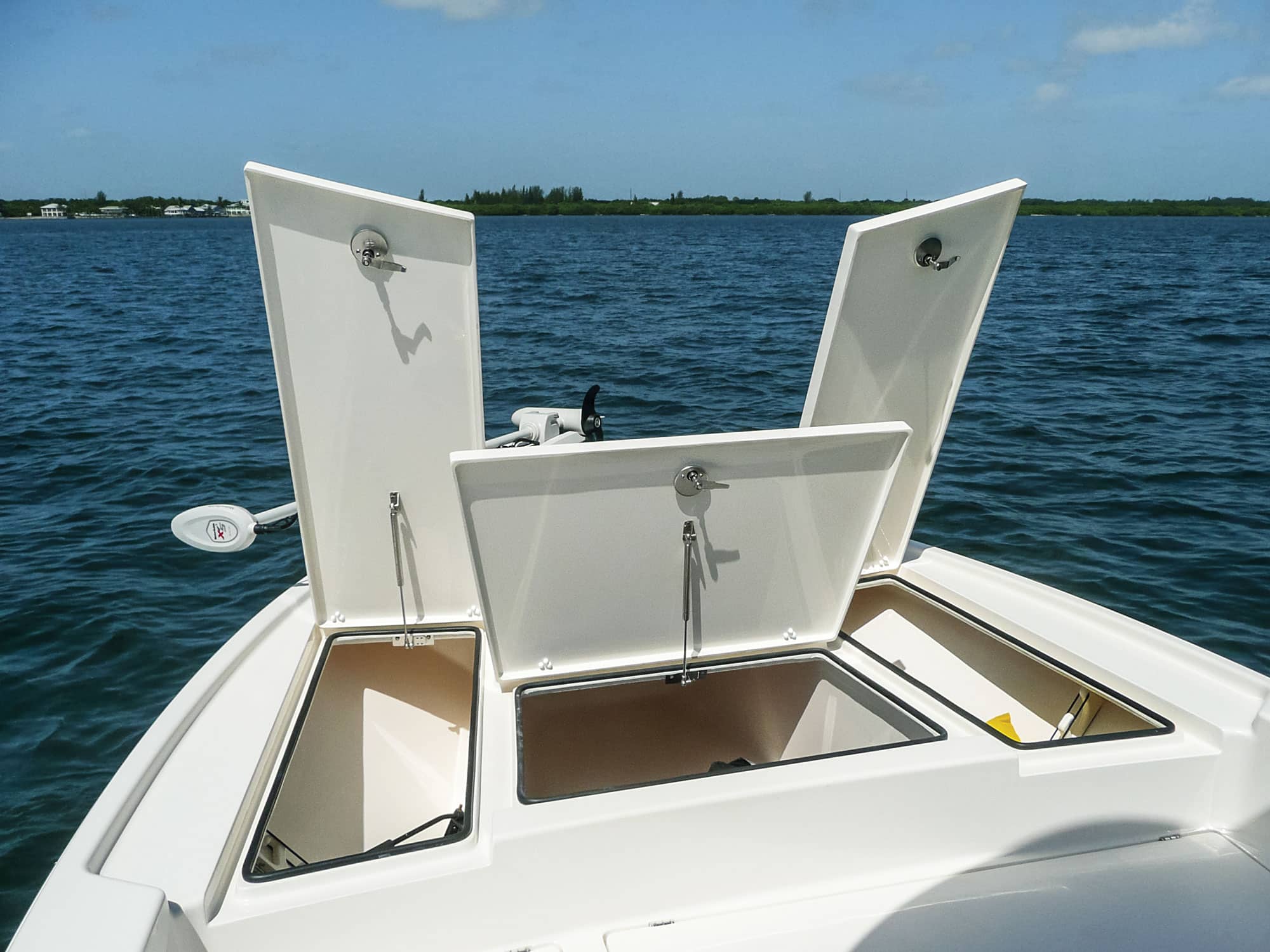 Pathfinder 2500 Hybrid Boat Test | Salt Water Sportsman
