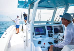 Multiple Display Screens | Salt Water Sportsman